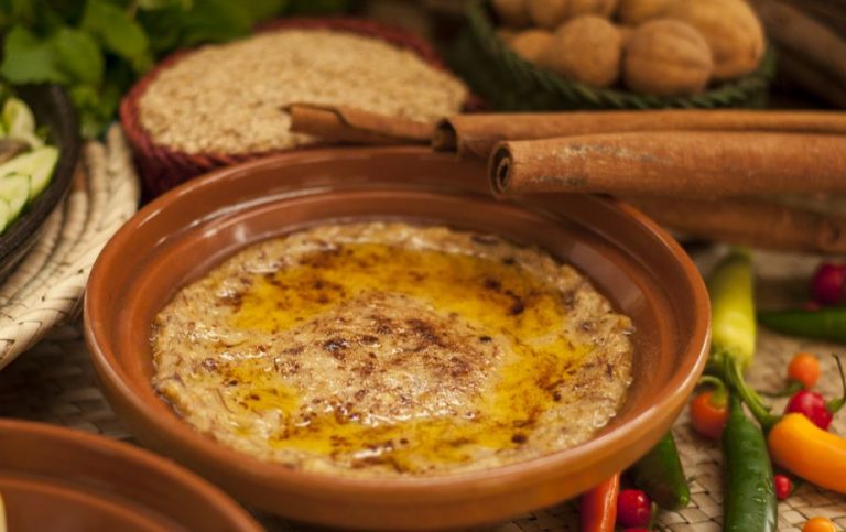 Traditional Food In Saudi Arabia: The Authentic Arabian Flavors